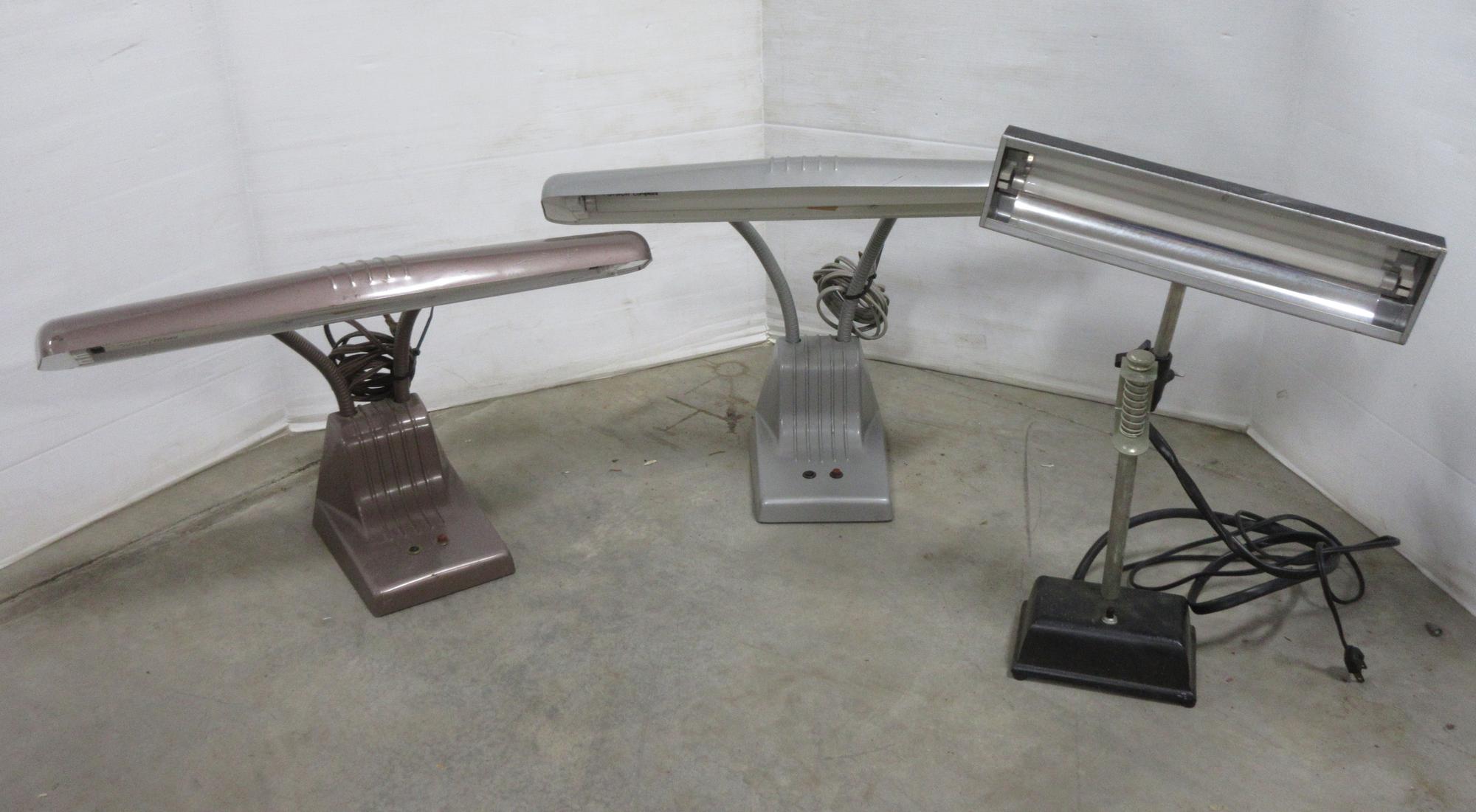 Albrecht Auctions | (3) Older Desk/Table Top Lights