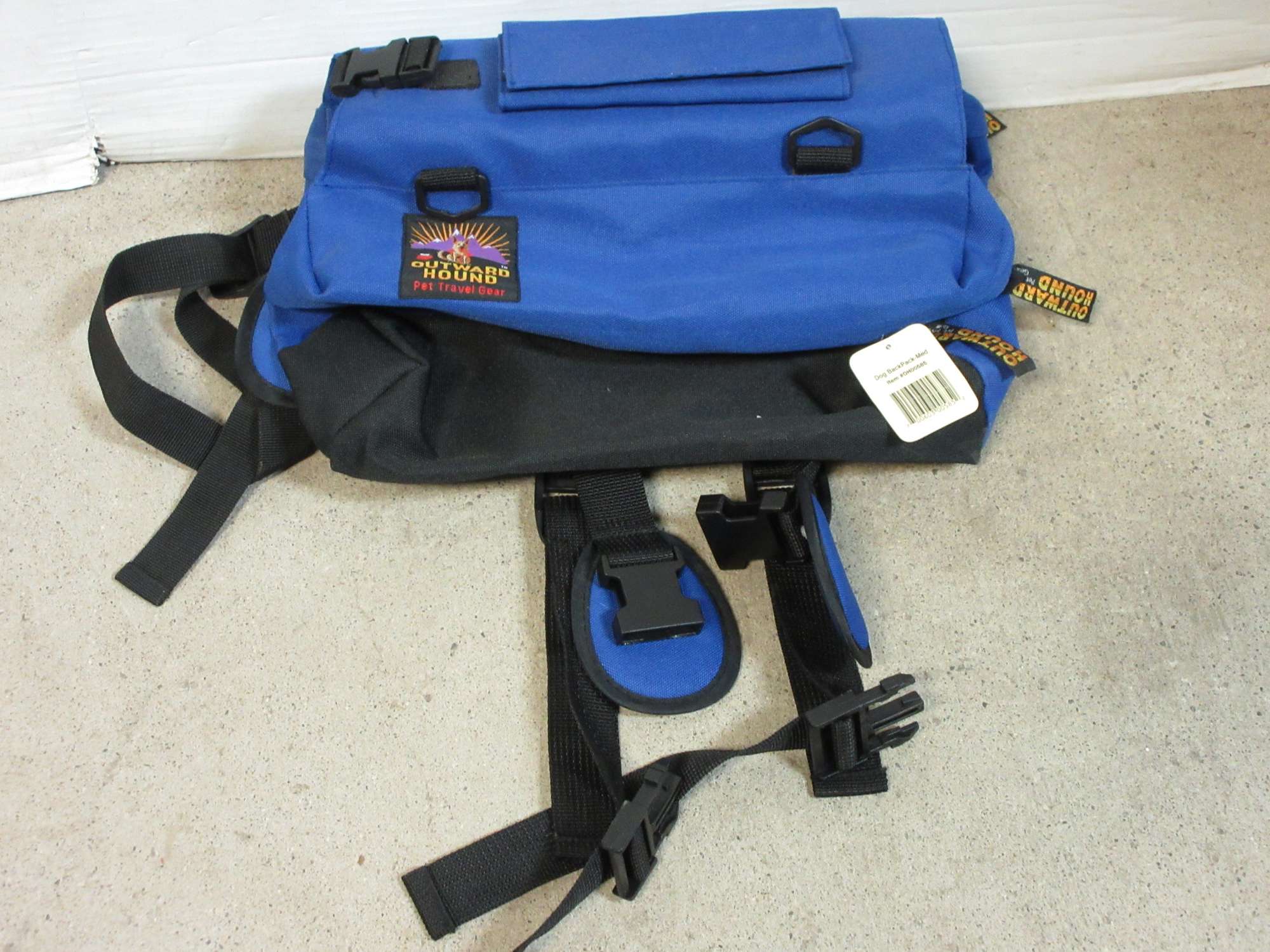Albrecht Auctions | Outward Bound Dog Backpack, Medium