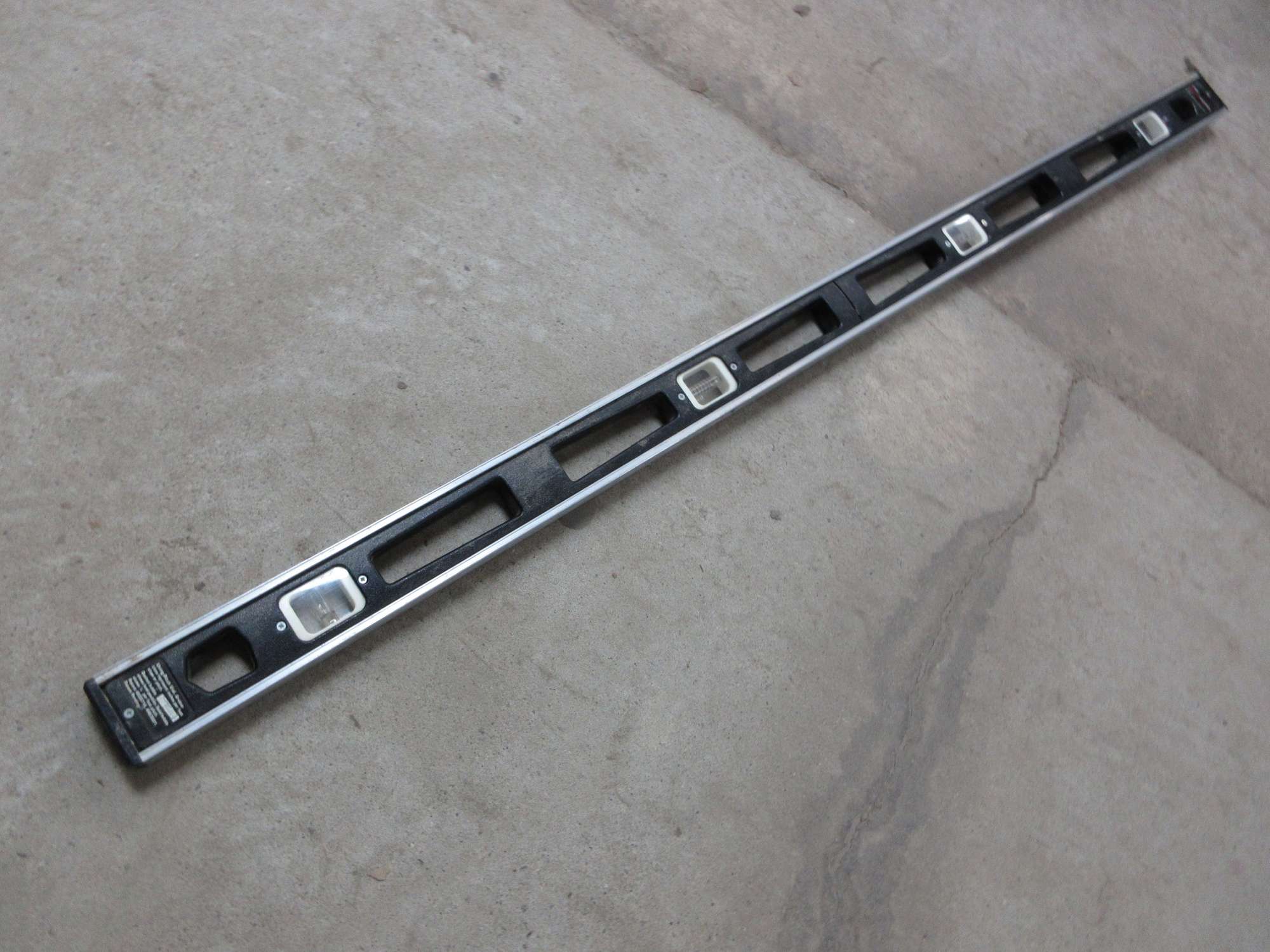 Albrecht Auctions | Heavy Duty Sears Craftsman 48" Level