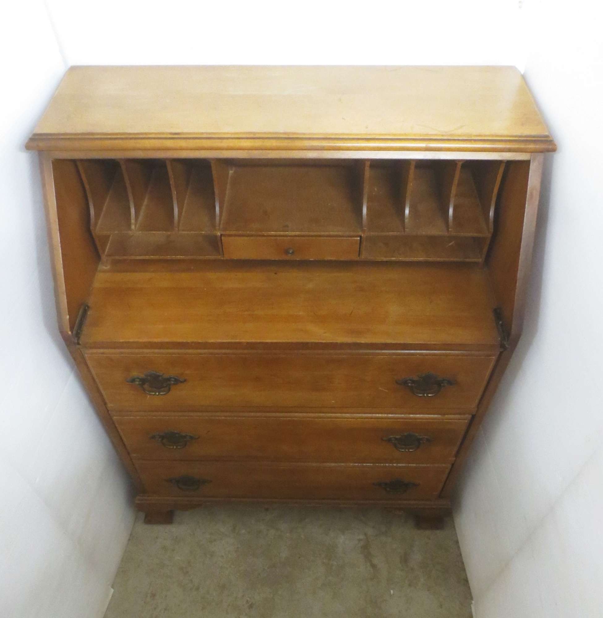 Albrecht Auctions | Secretary Desk