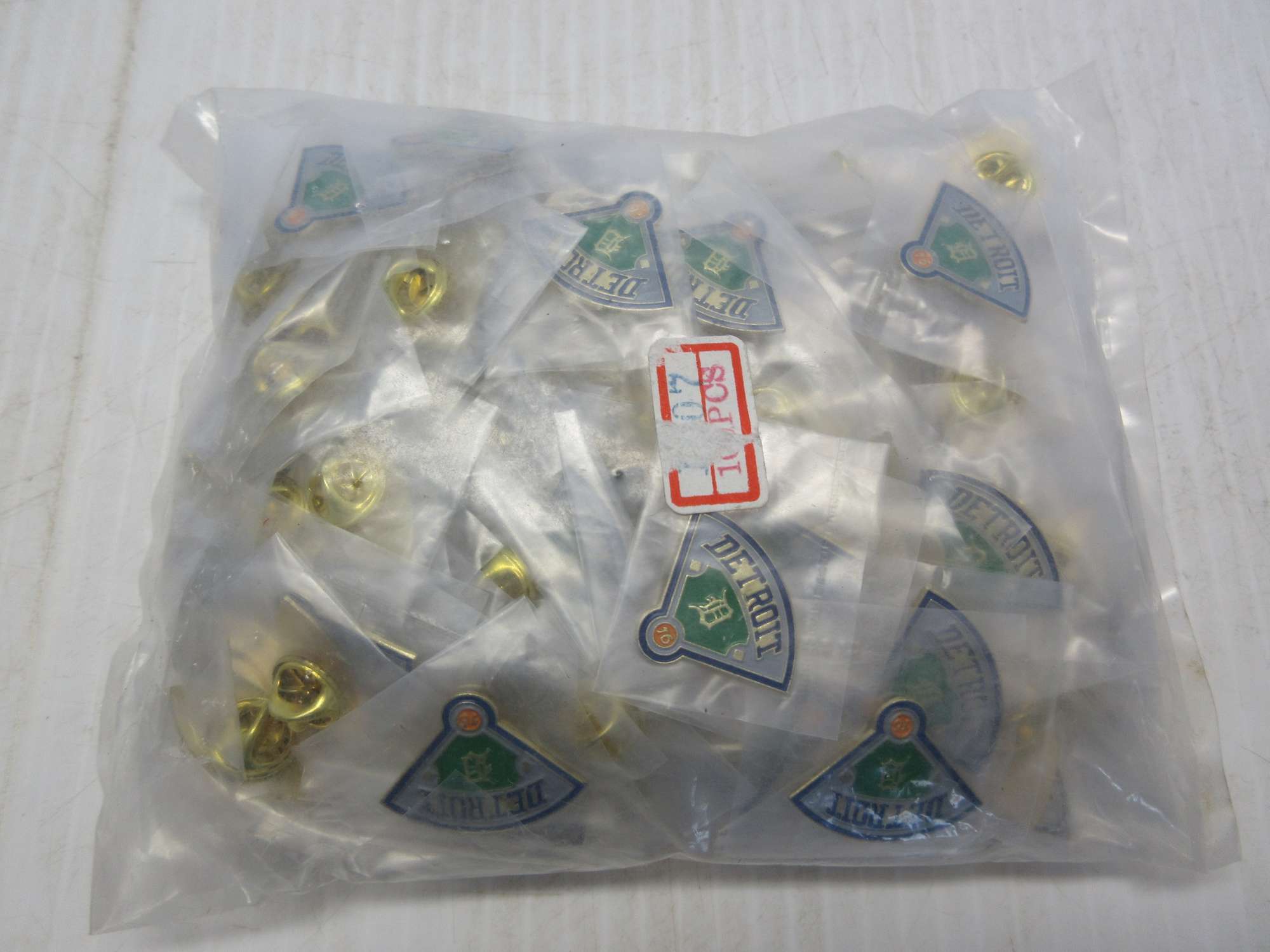 Albrecht Auctions | (100) Tigers Baseball Pins