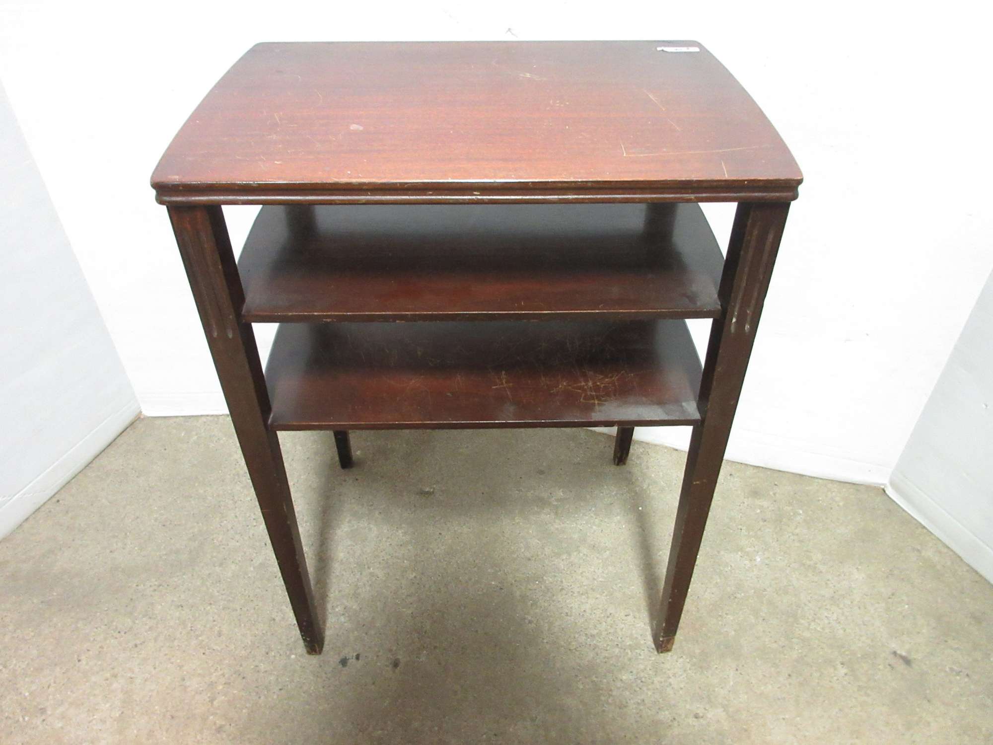 Albrecht Auctions | Wood Table