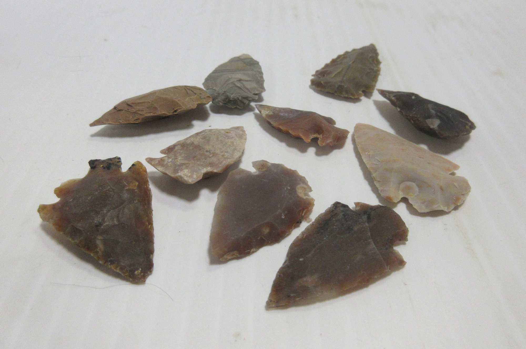 Albrecht Auctions | (10) Various Size Stone Arrowheads, Modern