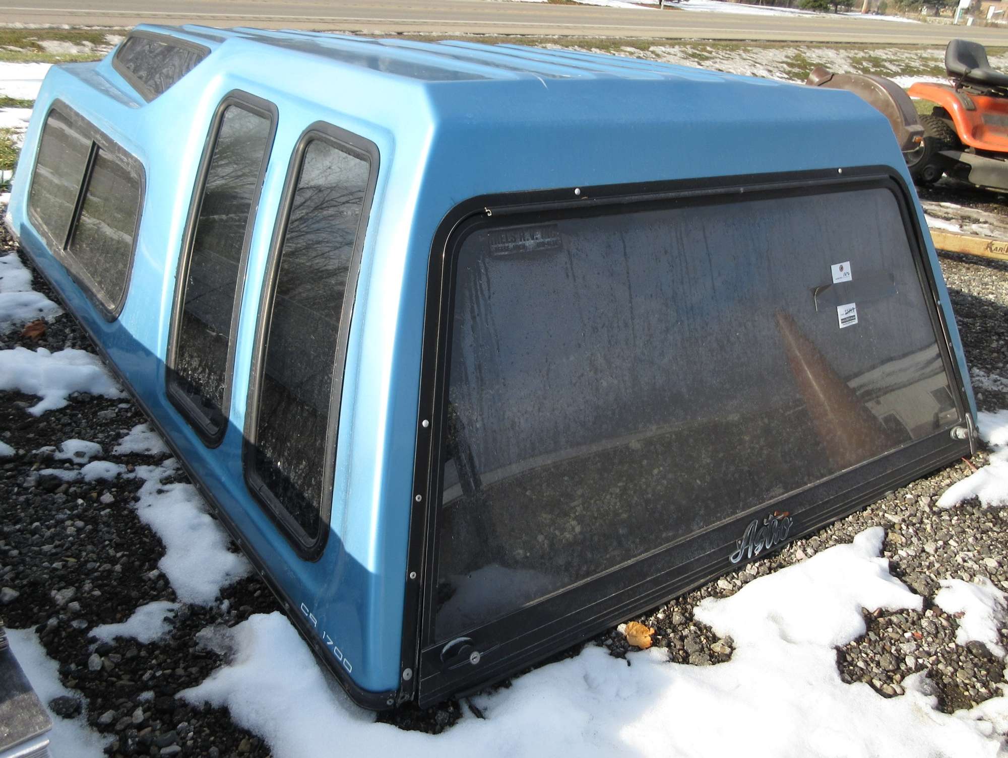 Albrecht Auctions | Pickup Topper, Astro CR 1700