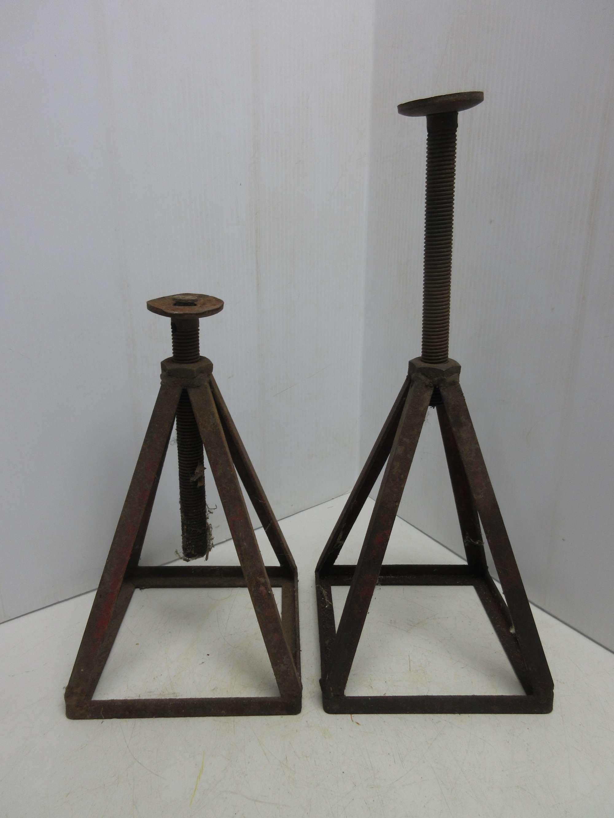 Albrecht Auctions | (2) Older Jacks