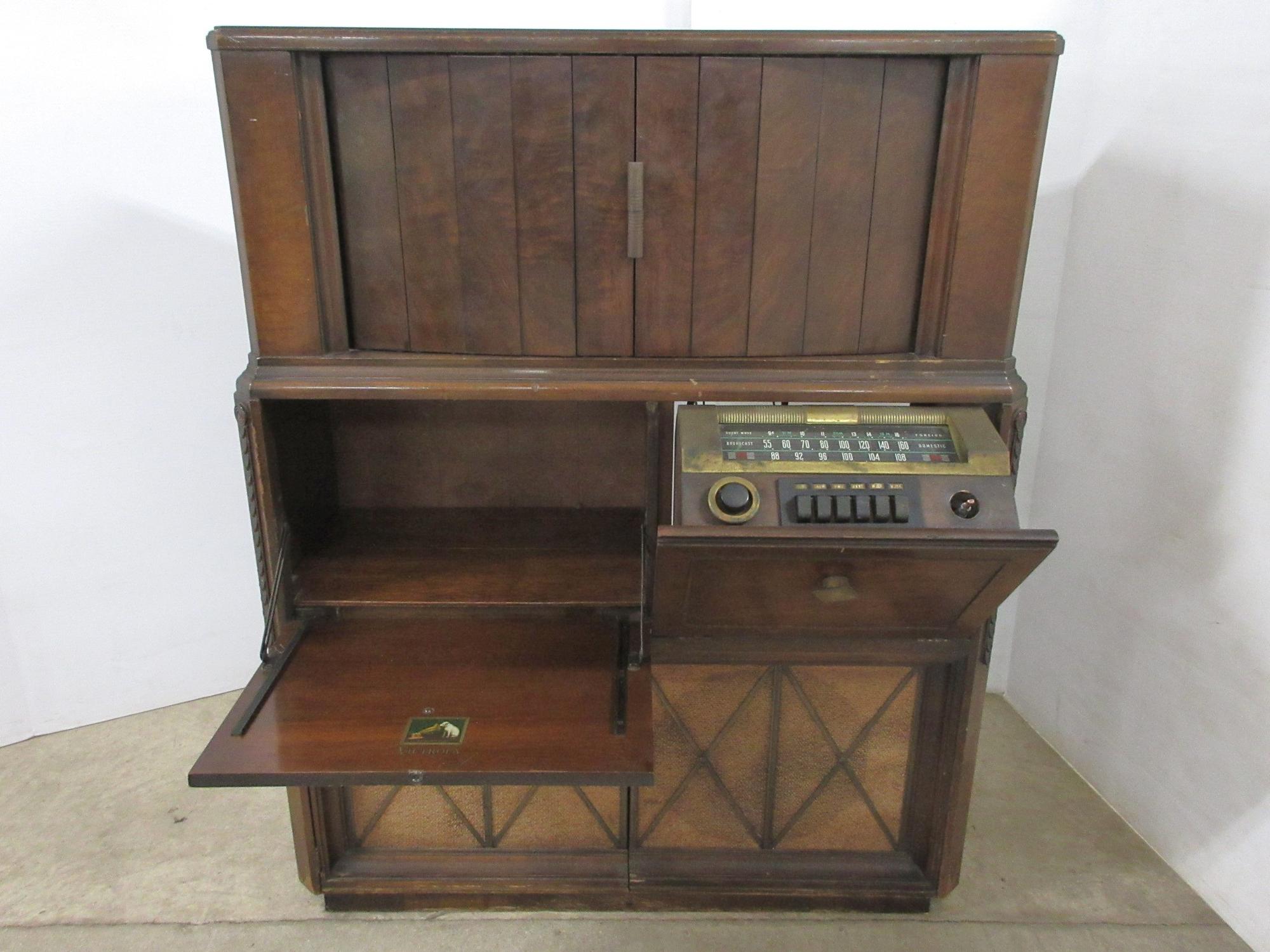 Albrecht Auctions | RCA Victor Radio Cabinet, Originally had TV and ...