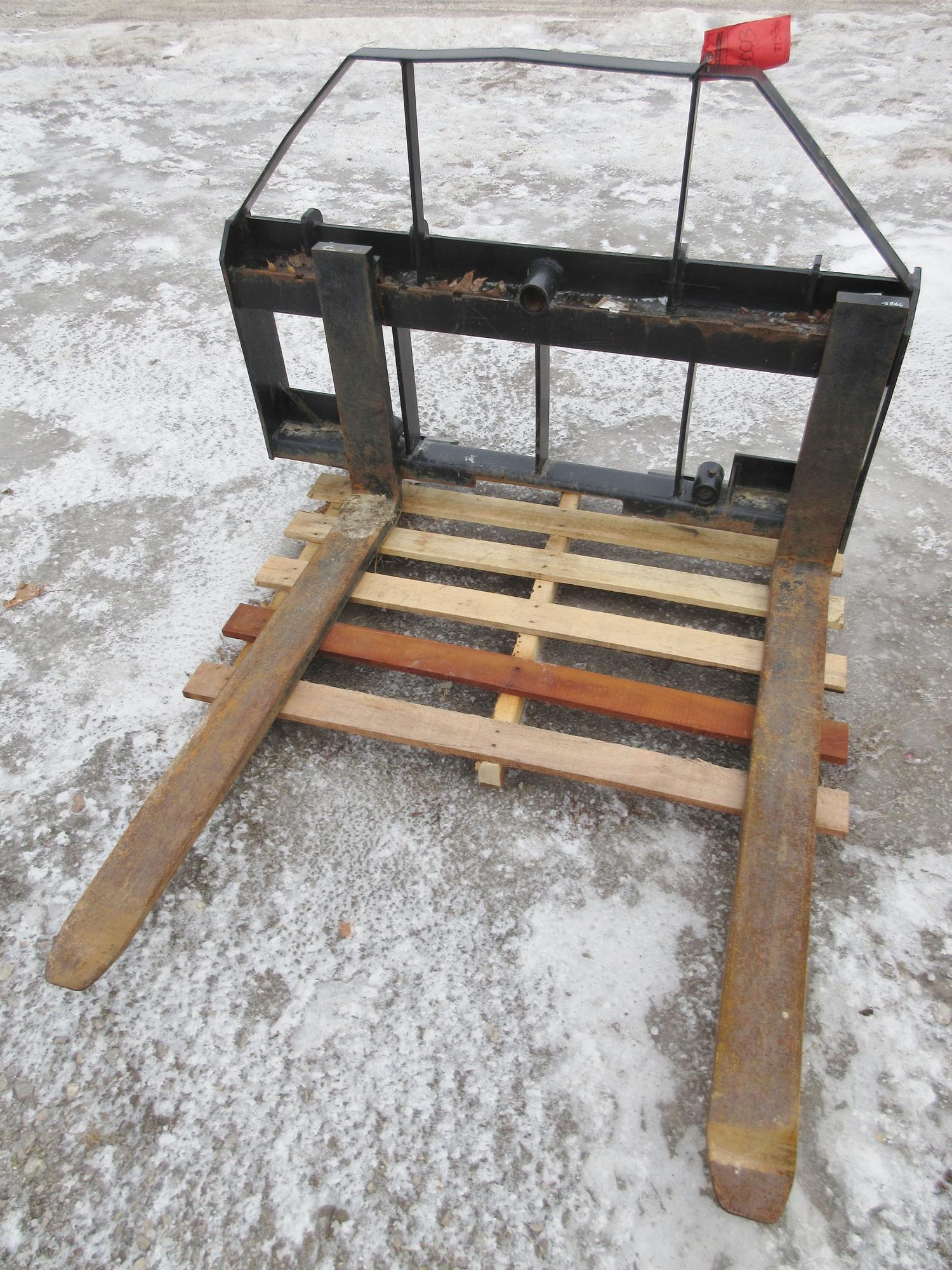 Albrecht Auctions | Quick Change Bobcat Style Fork Attachment