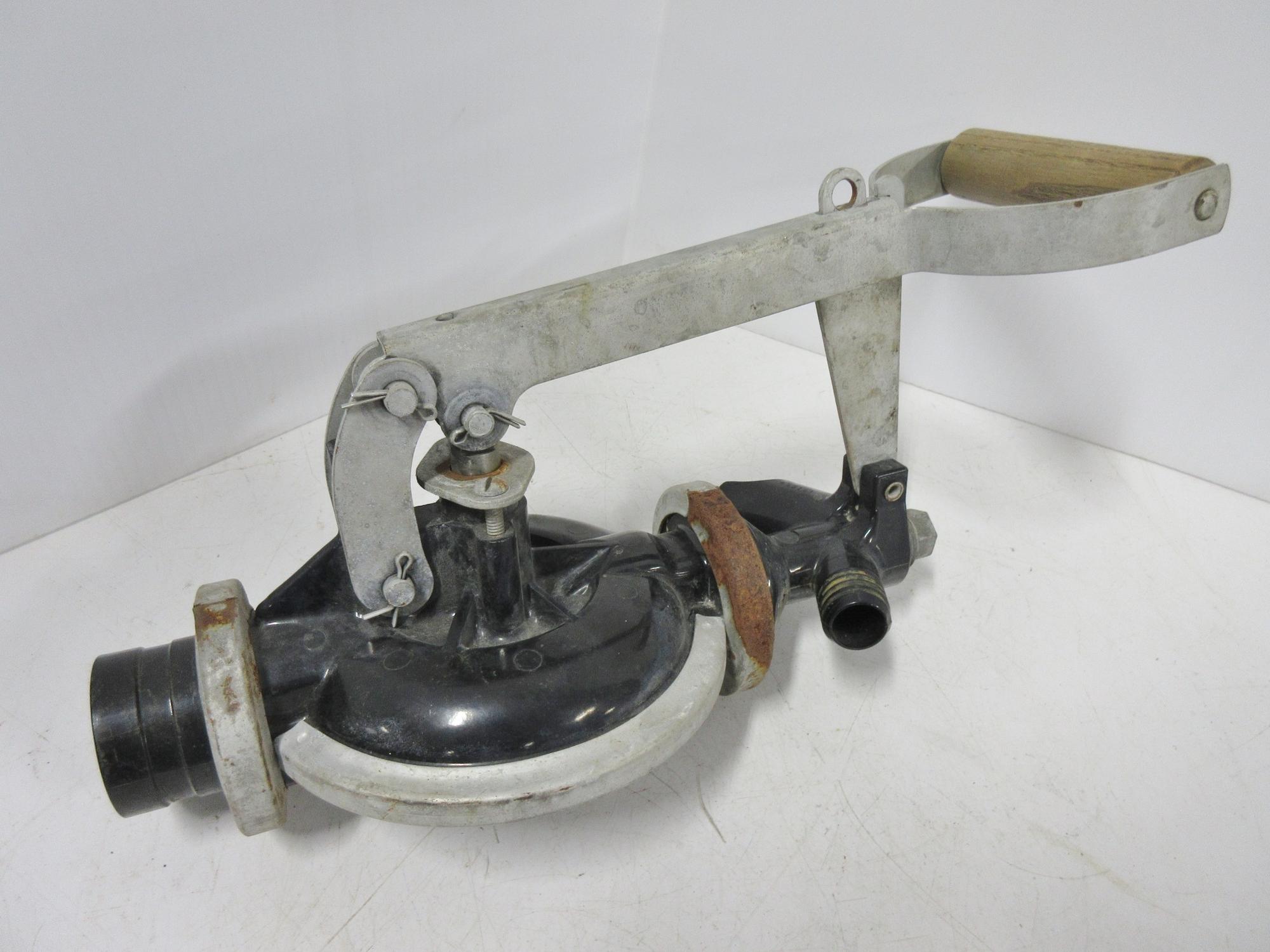Albrecht Auctions | Tokheim Hand Pump