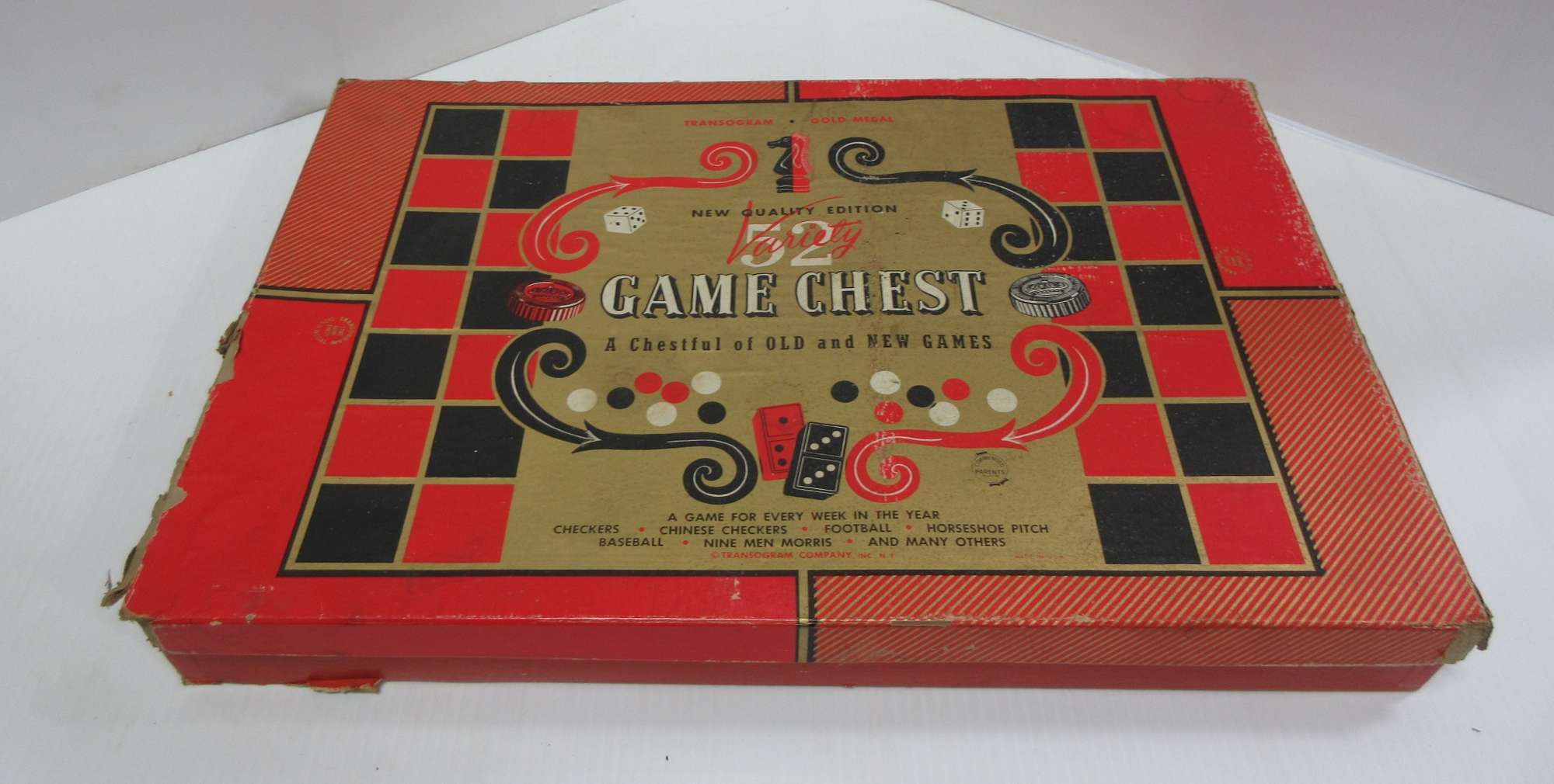 Albrecht Auctions | Antique Game Chest with 52 Various Games