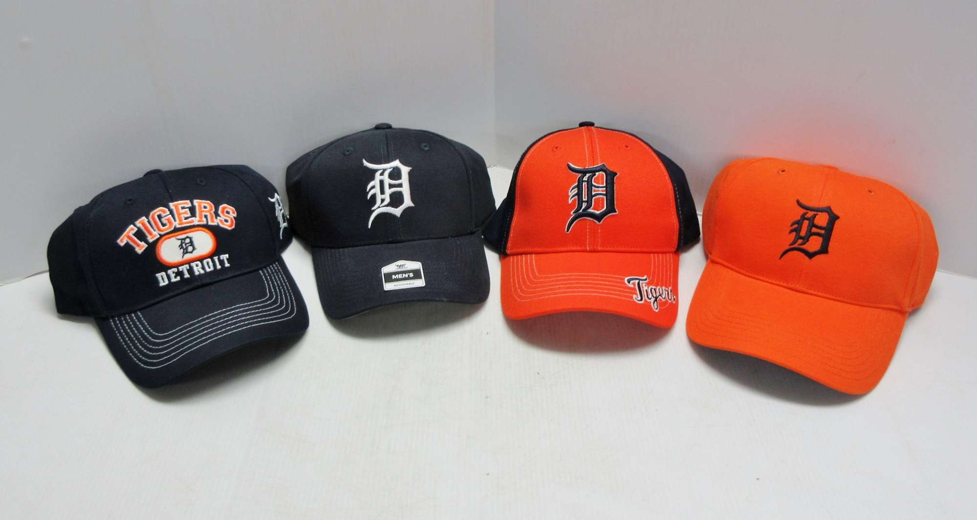 Albrecht Auctions | (4) Detroit Baseball Caps