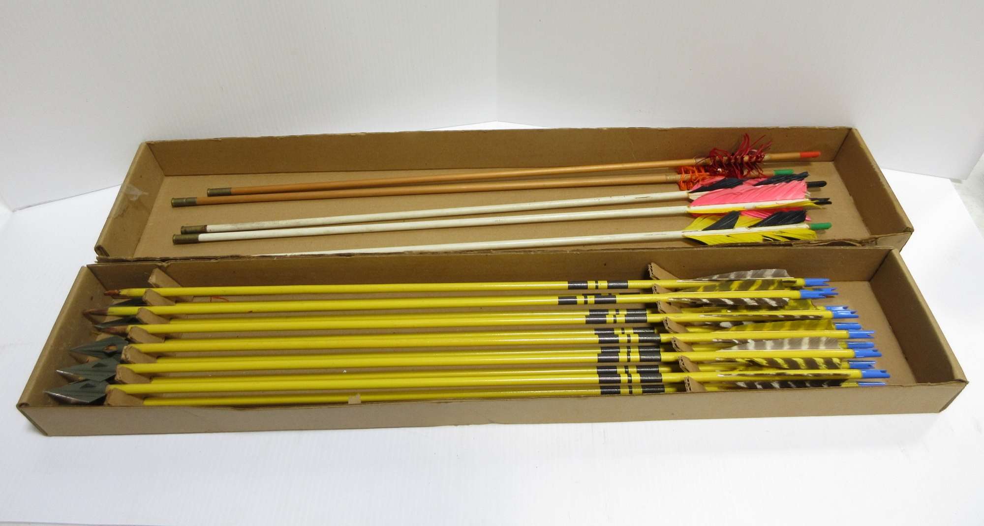 Albrecht Auctions | (12) Very Old Panther IV Arrows, Made by Smith ...