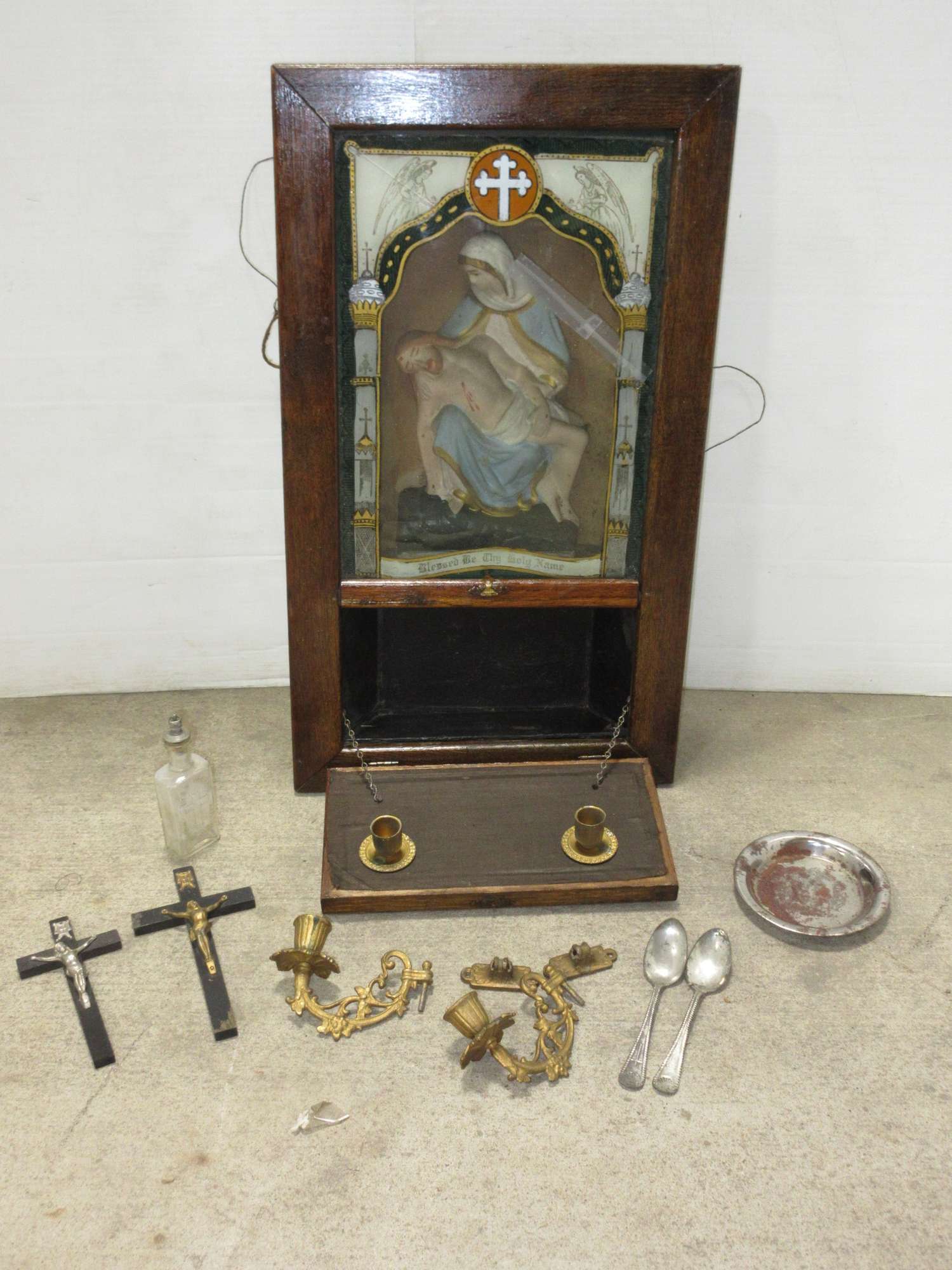 Albrecht Auctions | Catholic Last Rites Shadow Box, Comes with Bread ...