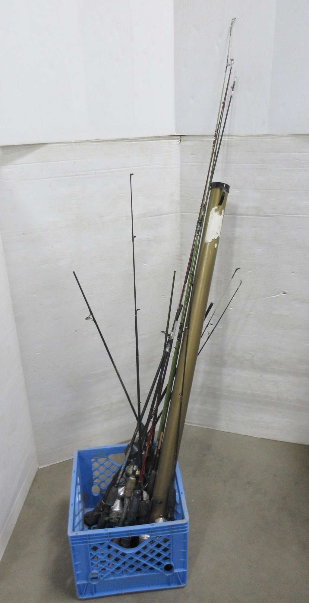 Albrecht Auctions | (8) Fishing Rods and Reels in a Milk Crate ...