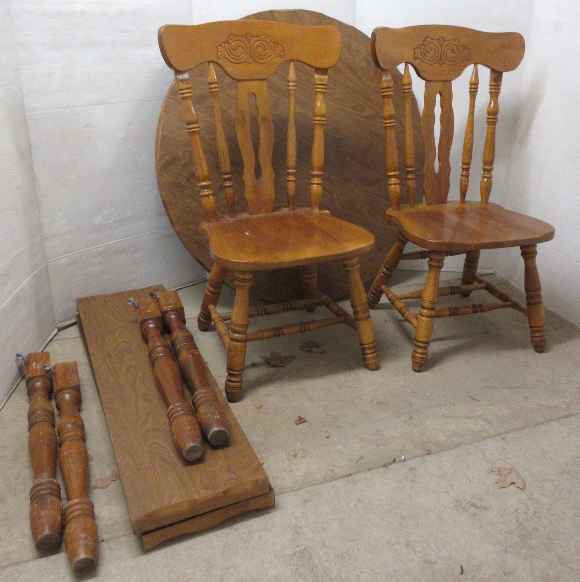 Albrecht Auctions | Heavy Wood Kitchen Table, (2) Extra Leaves, and (2 ...