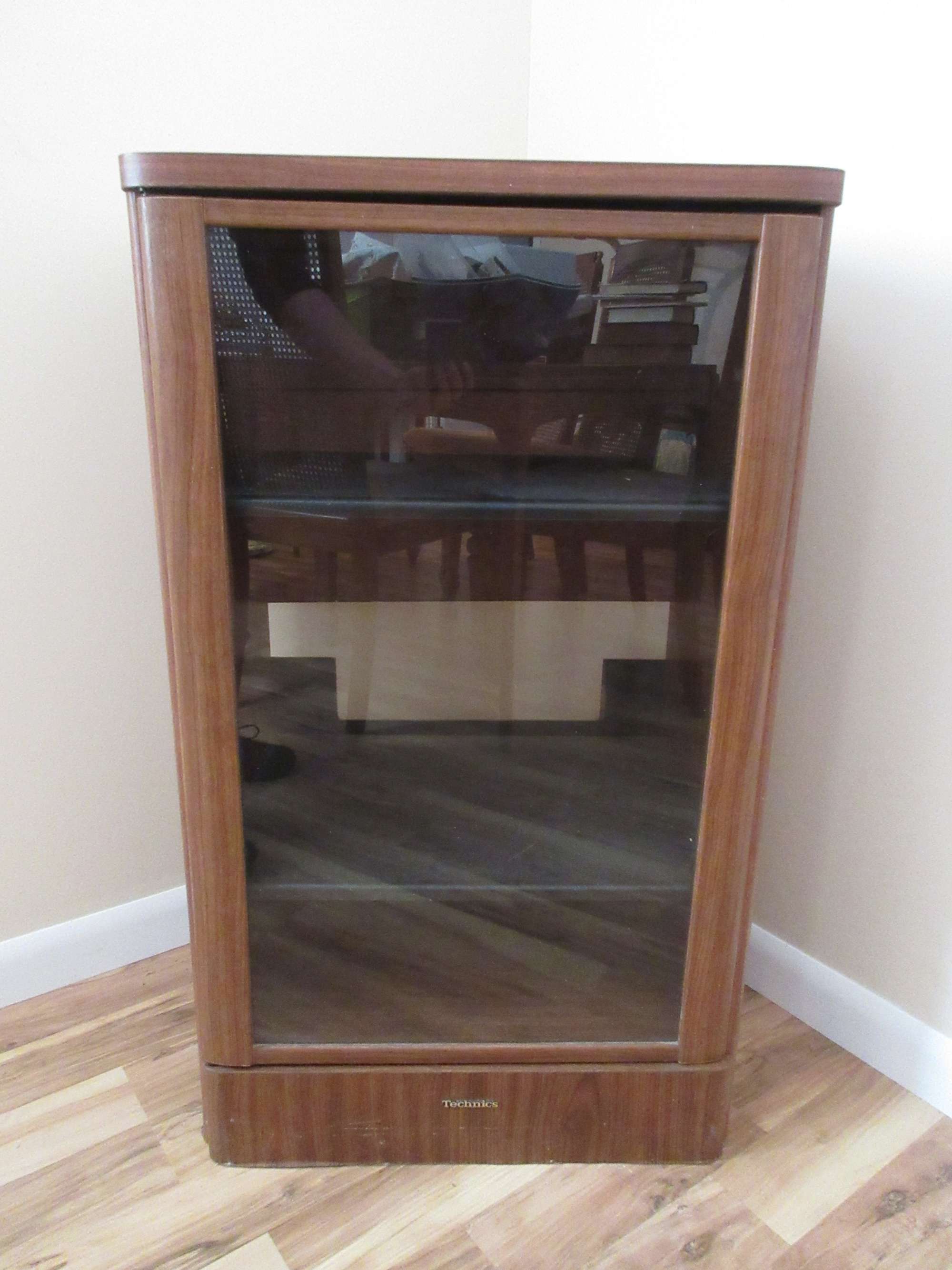 Albrecht Auctions | Technics Stereo Cabinet with Contents Include ...