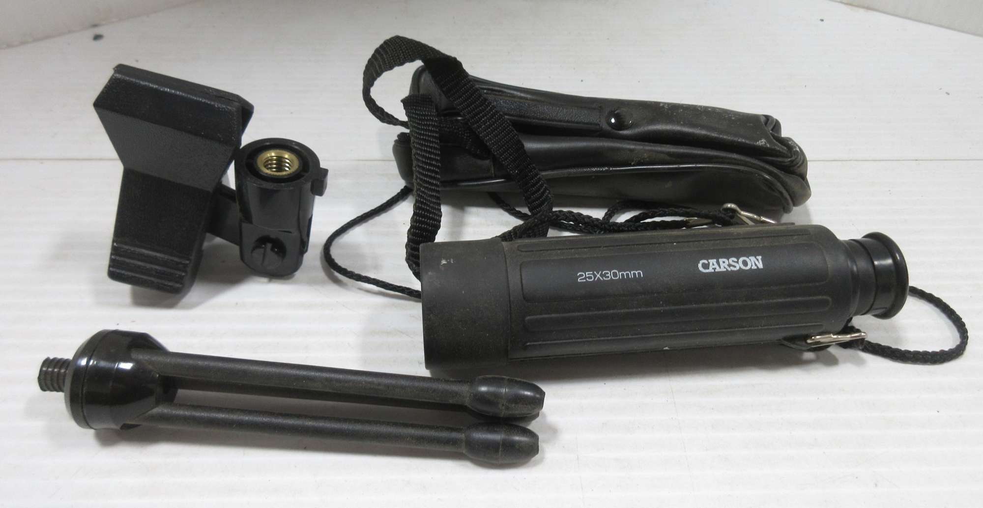 Albrecht Auctions | Carson Spotting Scope with Tripod, Case, and Window ...