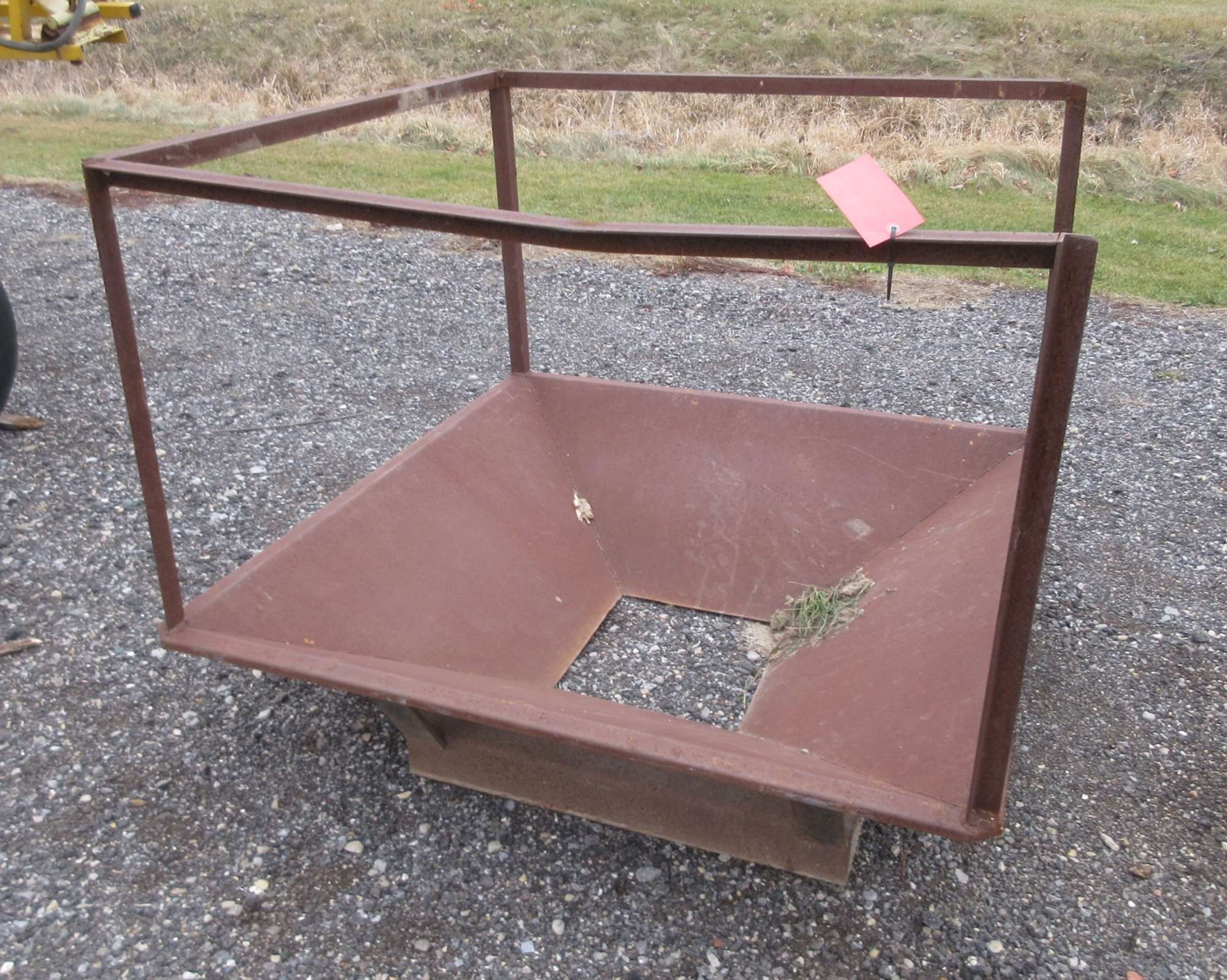 Albrecht Auctions | Shop Built Tray for Dumping Totes