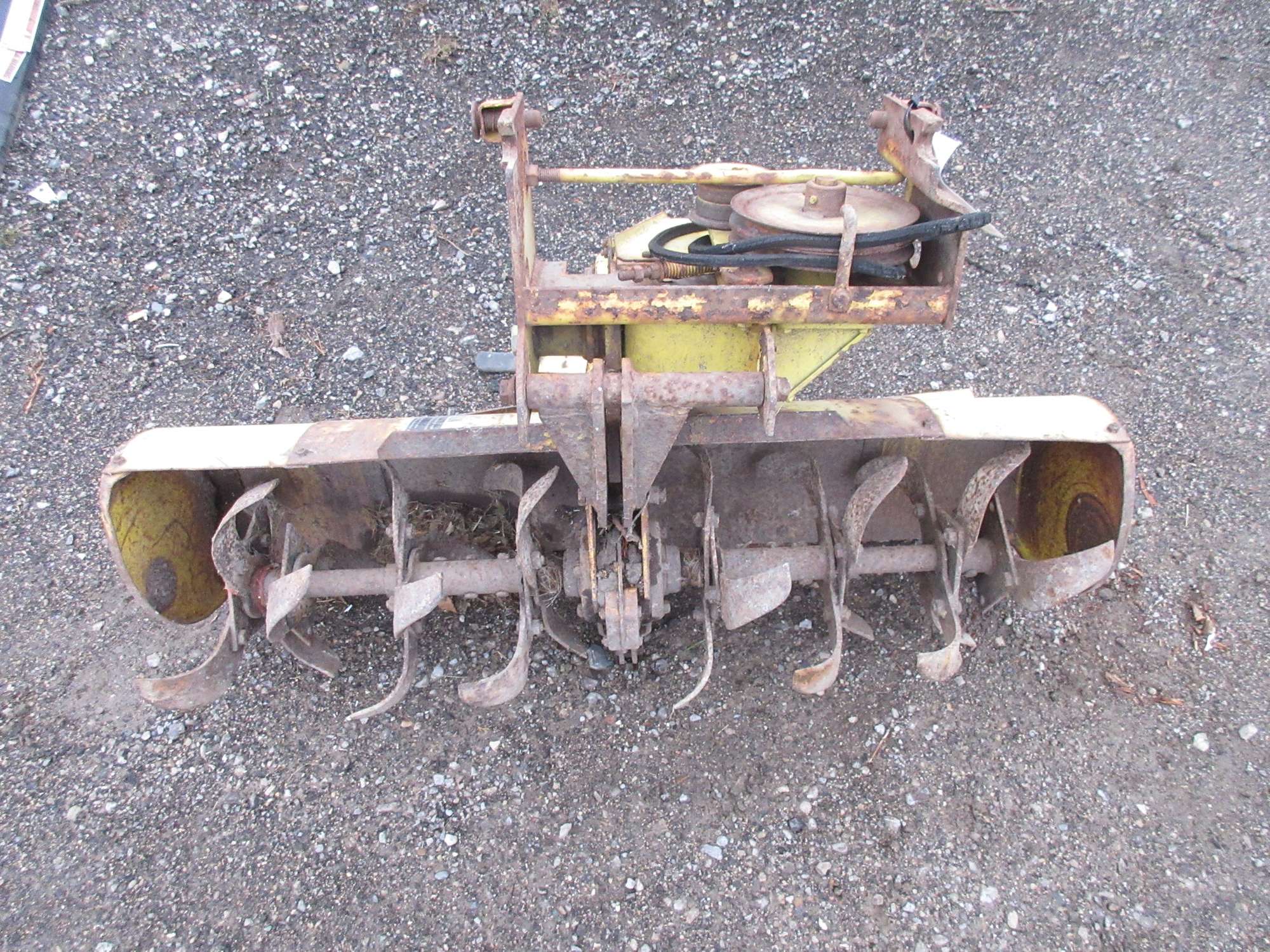 Albrecht Auctions | Old John Deere Rototiller Attachment