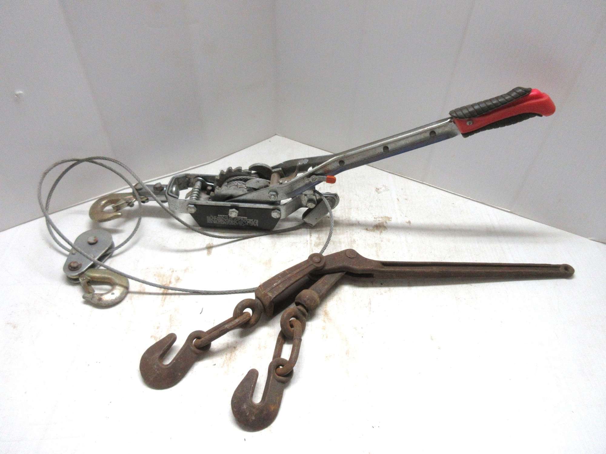 Albrecht Auctions | Larin 2-Ton Cable Puller, Model No. CPN-2, Like New ...