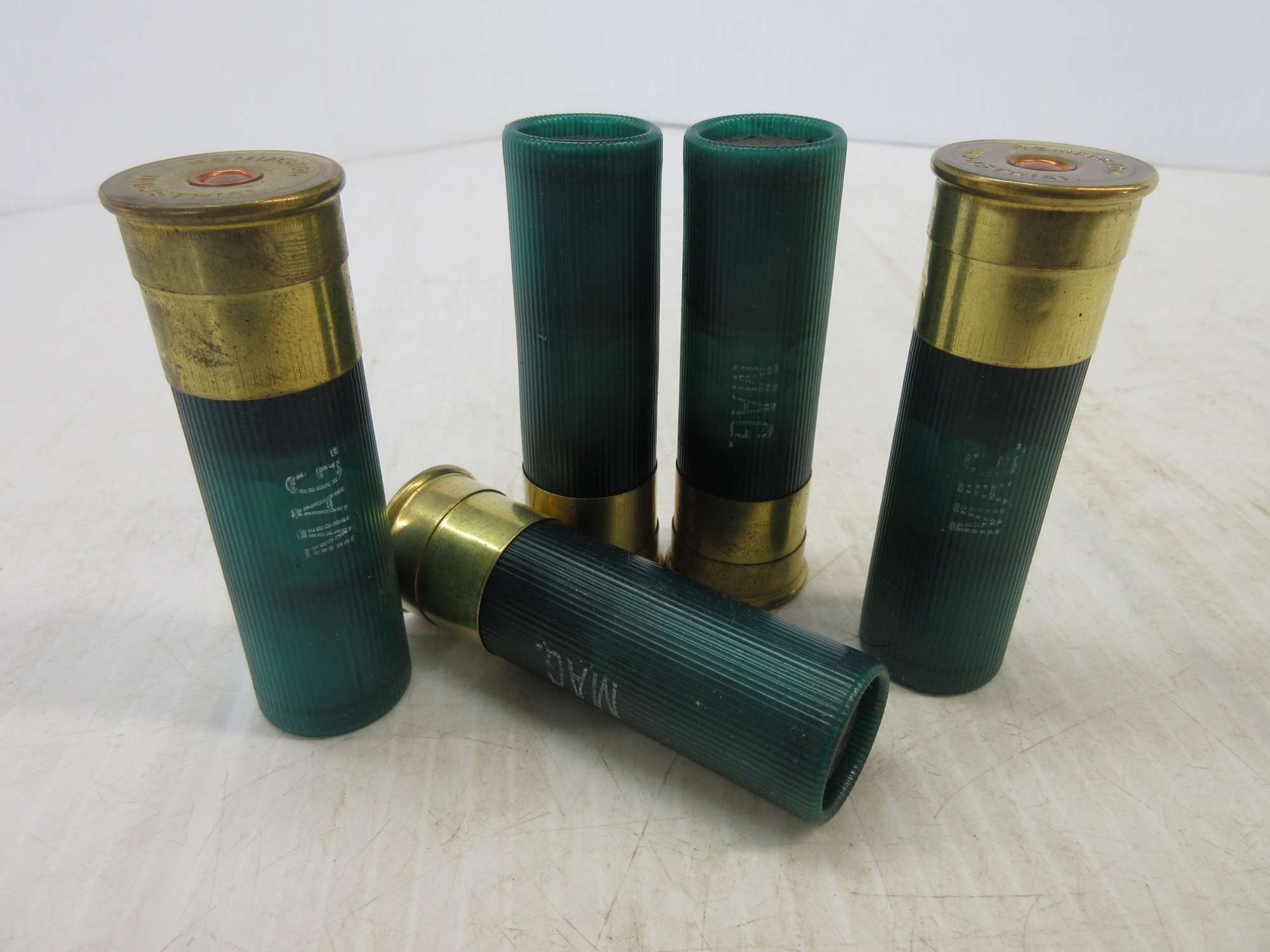 Albrecht Auctions | (5) Remington Eight-Gauge Magnum 3 oz. Lead Slugs