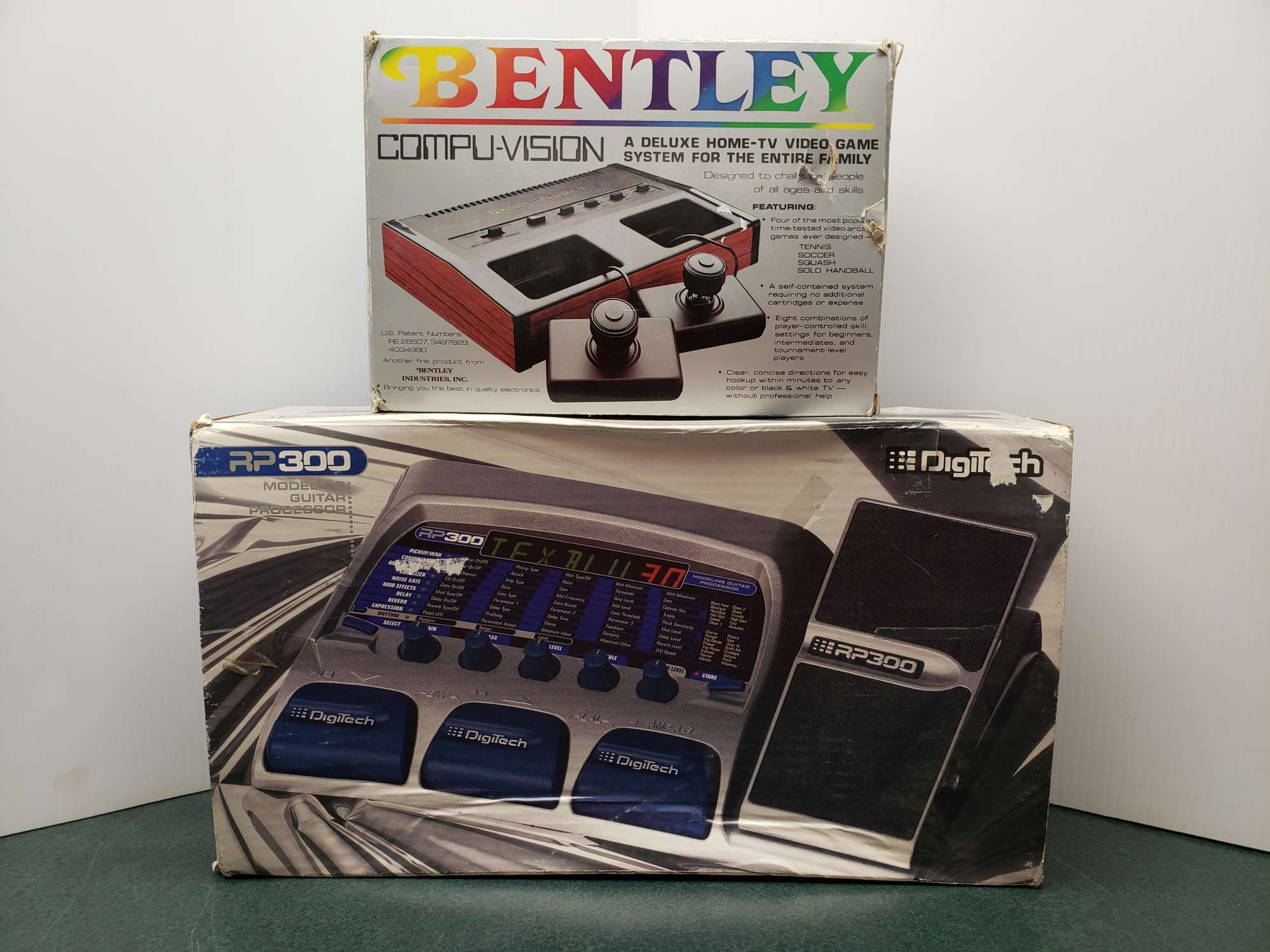 Albrecht Auctions | Bentley Compu-Vision and Digitech RP300