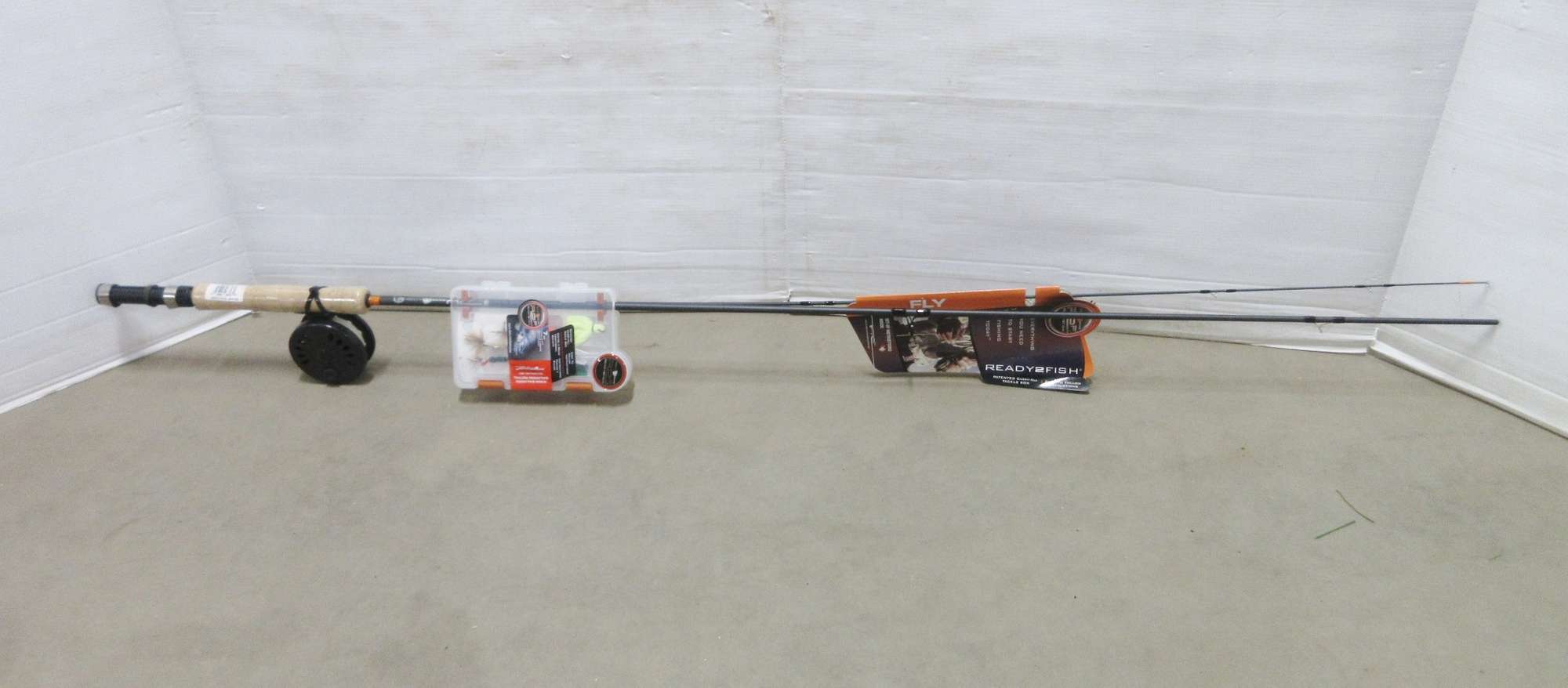 Albrecht Auctions | South Bend Mouche R2F (Ready to Fish) Fly Rod and ...