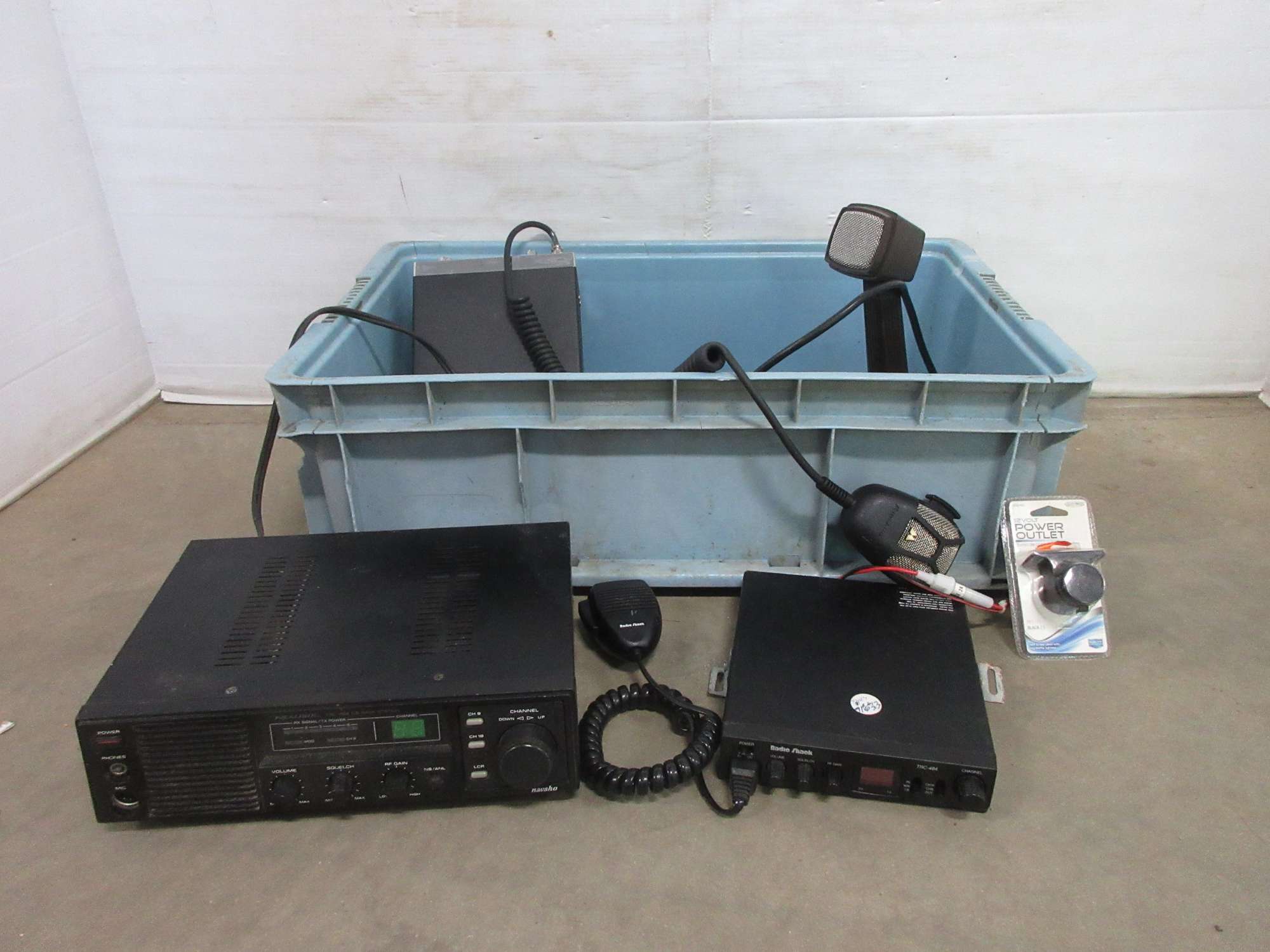 Albrecht Auctions | CB Equipment