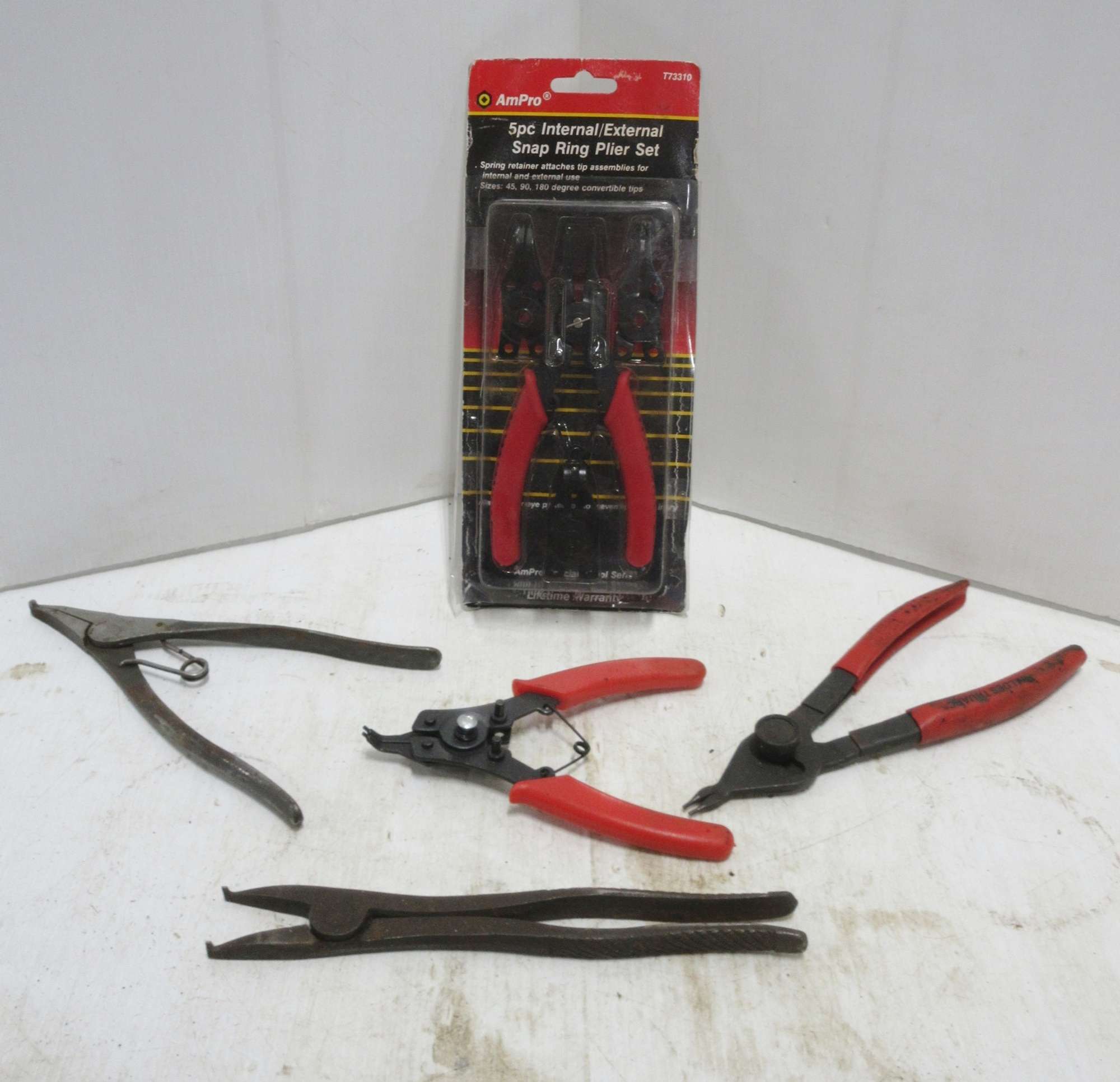 Albrecht Auctions | (5) Pairs of Snap Ring Pliers