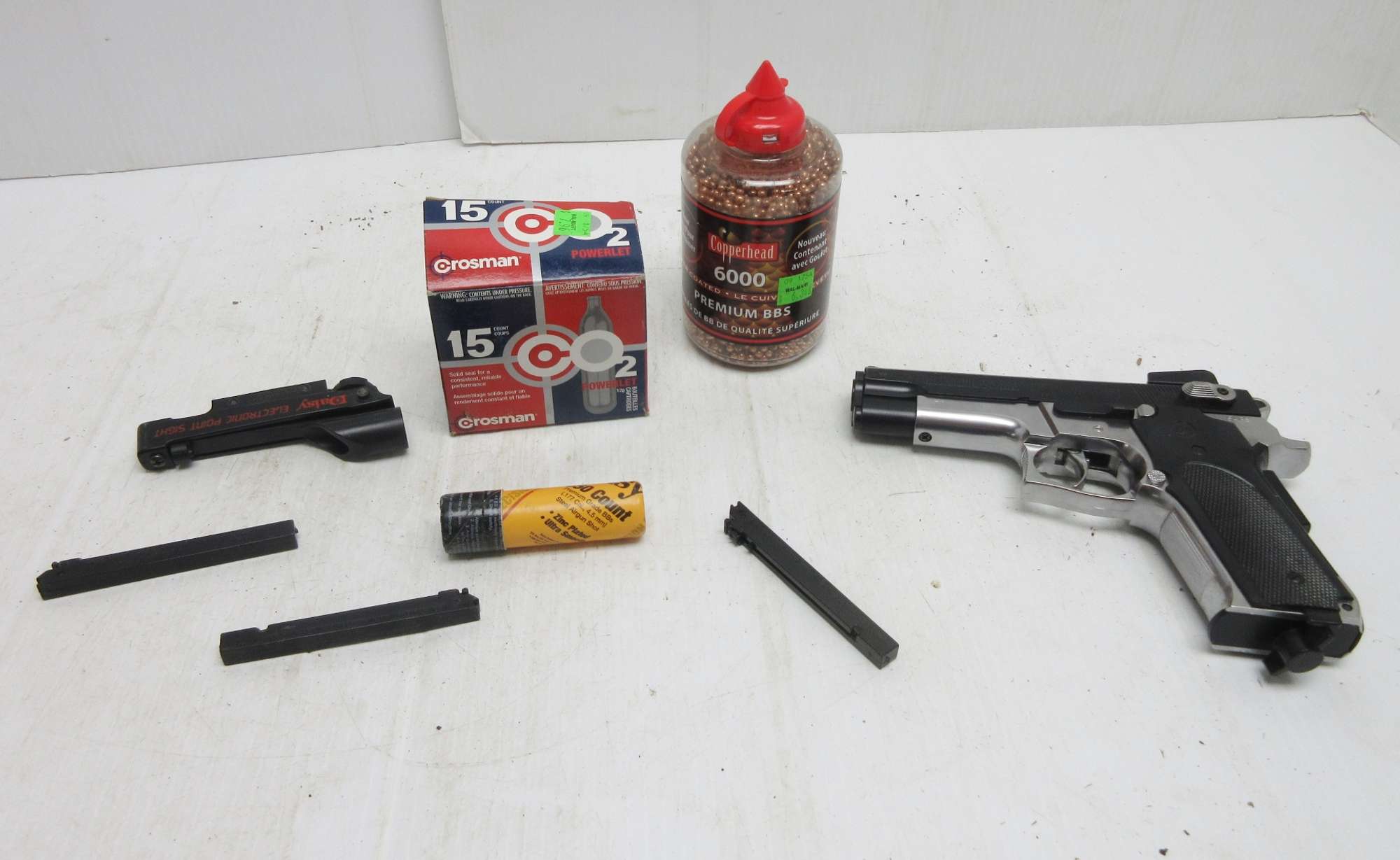 Albrecht Auctions | Daisy Model 93 CO2 BB Gun, Comes with Daisy ...