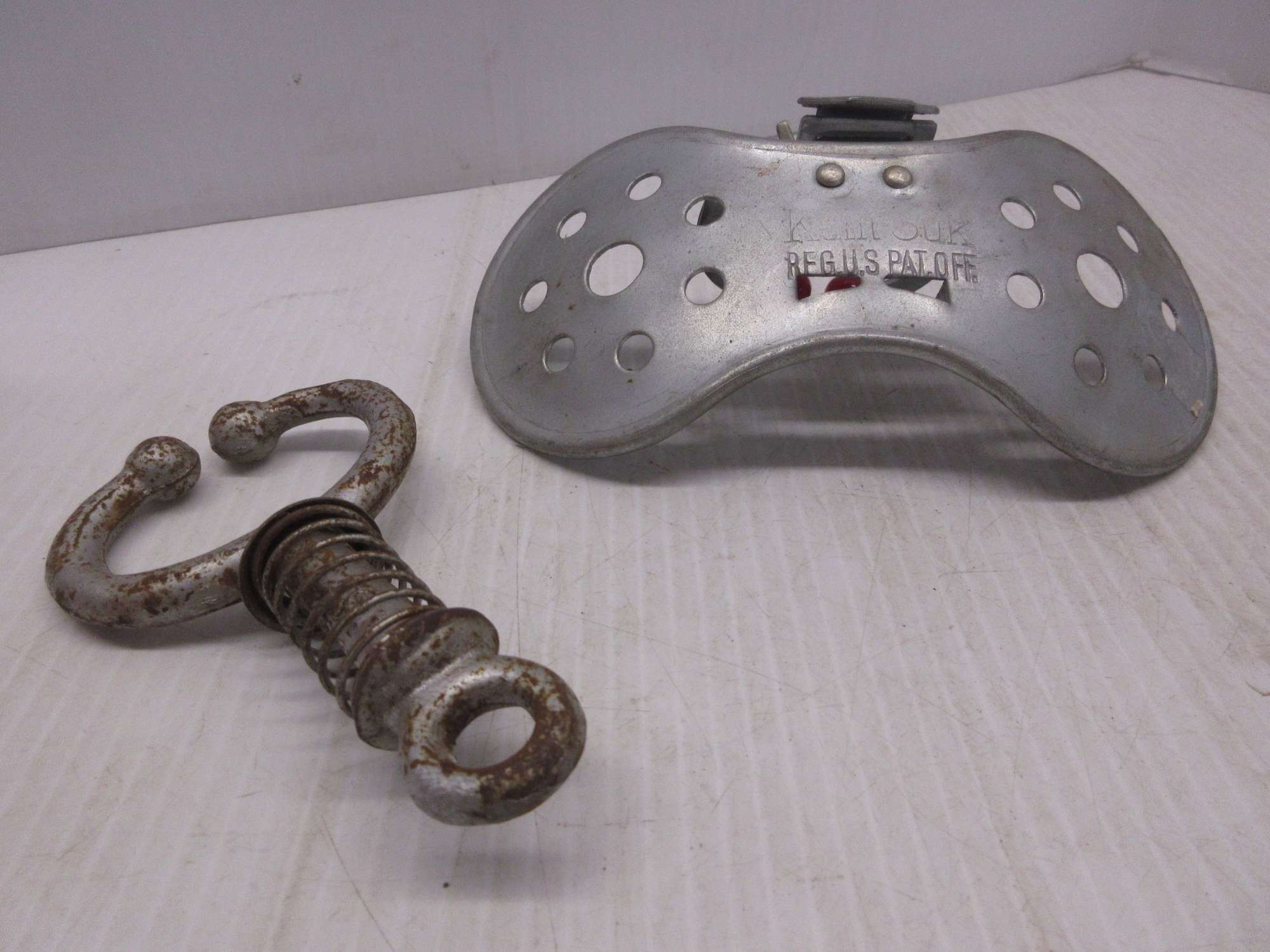 Albrecht Auctions | Bull/Cow Nose Lead and Nose Guard to Stop Calf from ...