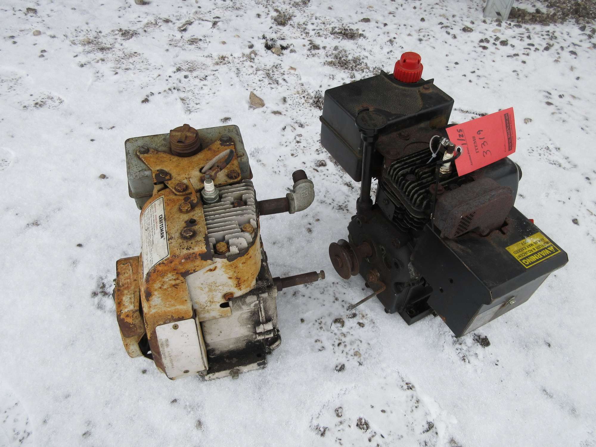 Albrecht Auctions | (2) Small Engines
