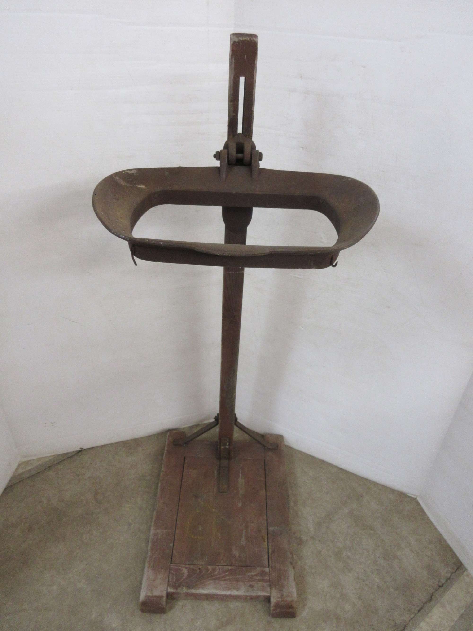Albrecht Auctions | Antique Seed/Feed Bagger/Burlap Bag Holder