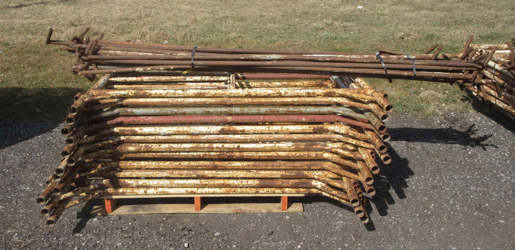 Albrecht Auctions | (12) Scaffold End Frames; (24) Scaffold Braces