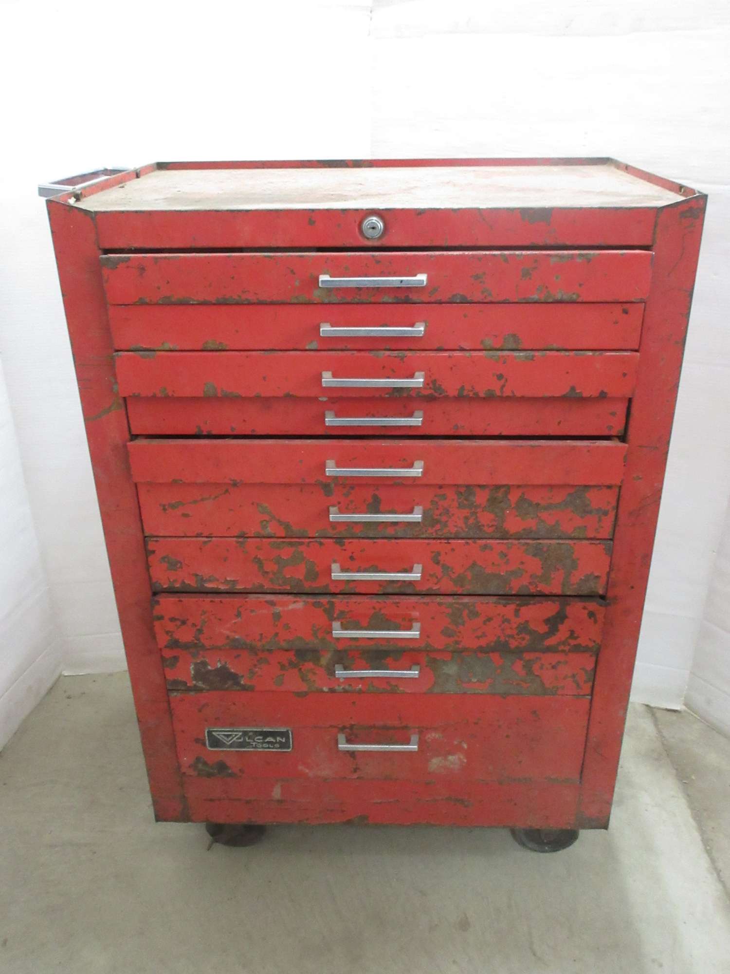 Albrecht Auctions | Vulcan Tools Rolling Tool Cart with Misc. Tools ...
