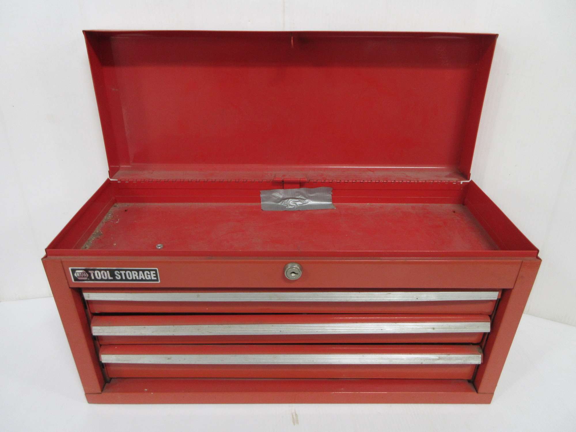 Albrecht Auctions | NAPA Three-Drawer Tool Box