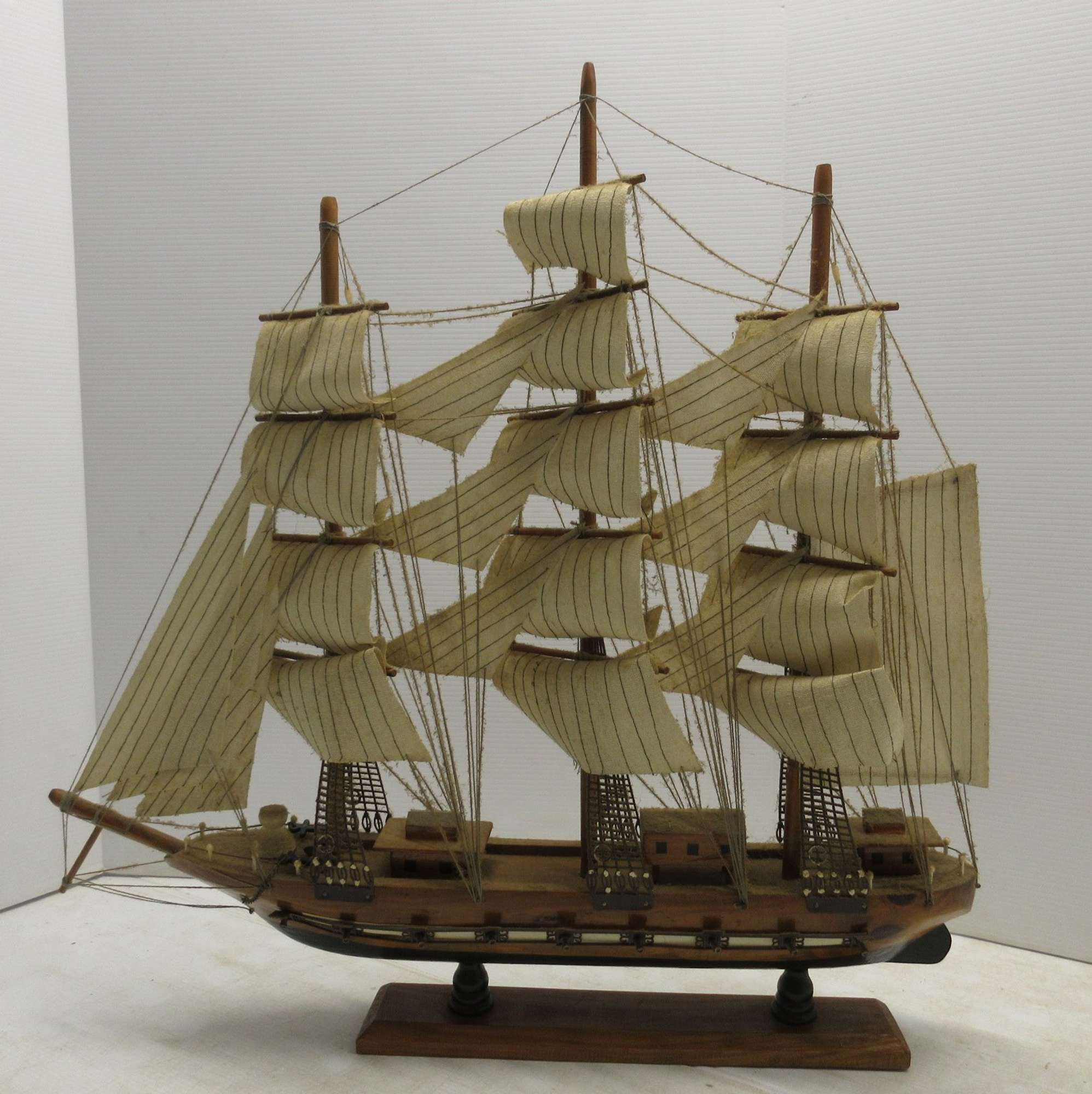 Albrecht Auctions | Reproduction of Wood Frigate