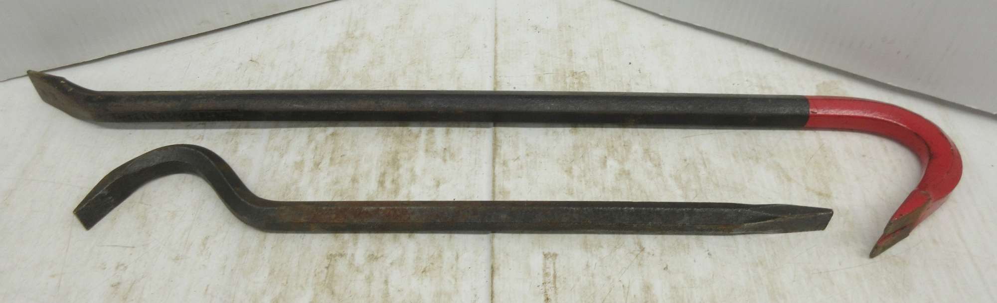 Albrecht Auctions | (2) Crowbars, and pry bar, made in the USA, like ...