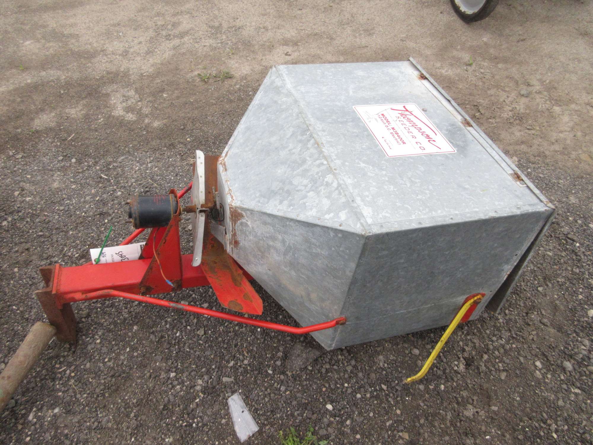 Albrecht Auctions | Thompson Seeder Co. Cyclone seeder, model M3B400R, used